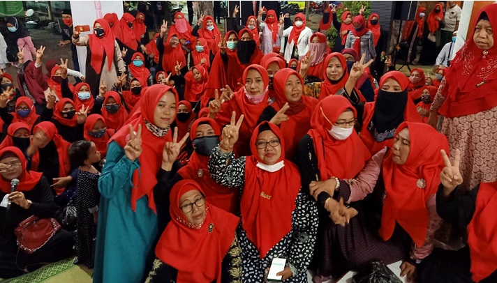 Gus Yani-Bu Min Prioritaskan Pemberdayaan UMKM Emak-emak Untuk ... Gus Yani-Bu Min Prioritaskan Pemberdayaan UMKM Emak-emak Untuk ...