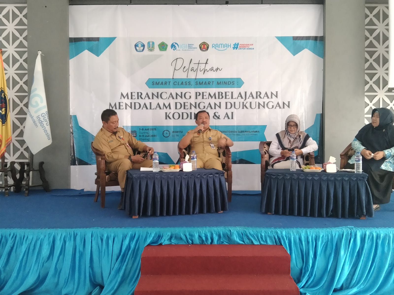 IGI Pamekasan dan FKIP Unira Gelar Pelatihan Smart Class Smart Mind: Dorong Guru Melek Koding ...