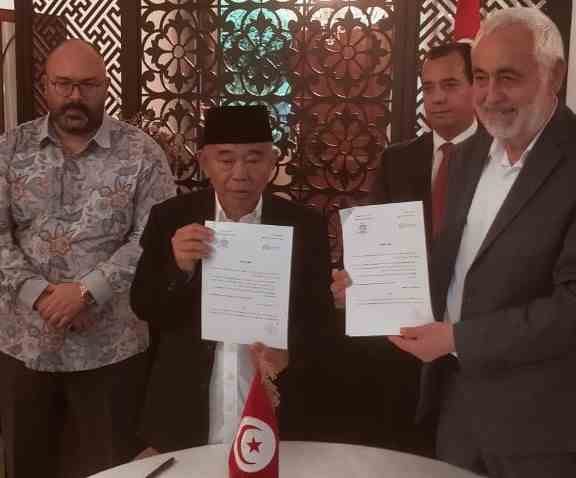 UAC Pacet MoU dengan Universitas Zaituna Tunisia, Kiai Asep: Semoga Jadi Universitas ...
