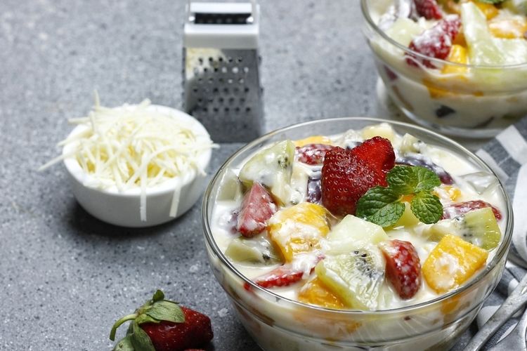 Resep Salad Buah Saus Mayo dan Yogurt, Dessert Segar di Akhir Pekan ...