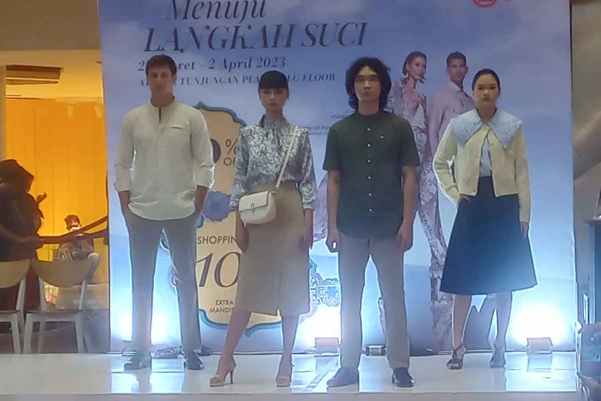 Sambut Lebaran, Sogo Department Store TP 4 Surabaya Gelar Fashion Show Pakaian Trendy and Fun