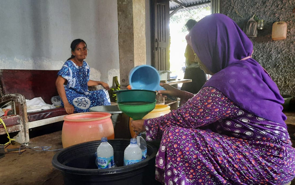 Legen, Minuman Legendaris Asli Tuban Laris Manis Saat Ramadhan, Penjual ...