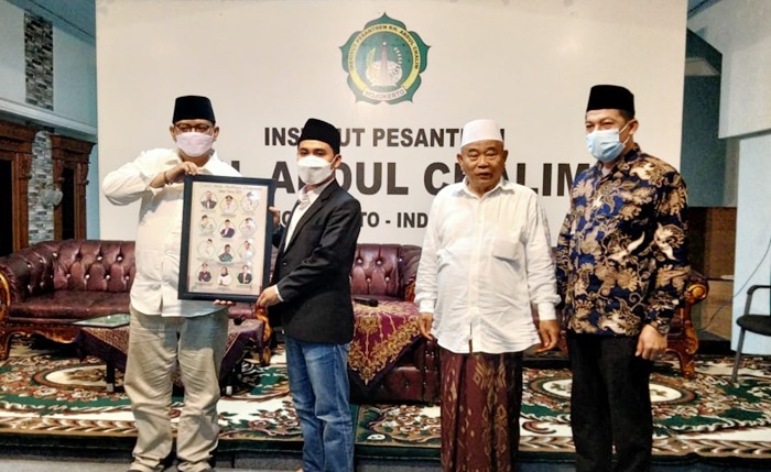 Gus Barra, Cucu Pendiri NU Terima Penghargaan dari Jurnalis Nahdliyin ...