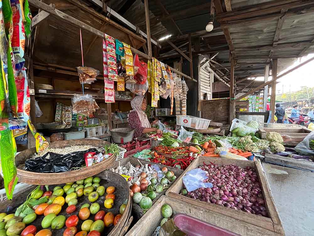 Update Harga Sembako Jatim Minggu 22 Juni 2025: Tomat Rp20.041/kg ...