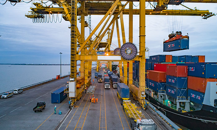 Pascamerger, Terminal Petikemas Surabaya Hadirkan 3 Layanan Baru dan ...