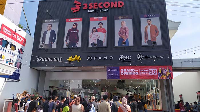 Buka di Jombang, 3Second Hadirkan Konsep Family Store | BANGSAONLINE ...