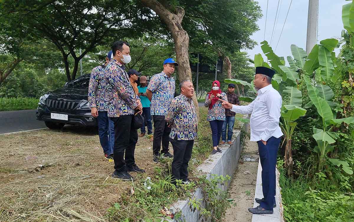 Syafiuddin Pantau Hasil Proyek Drainase di Suramadu | BANGSAONLINE.com ...