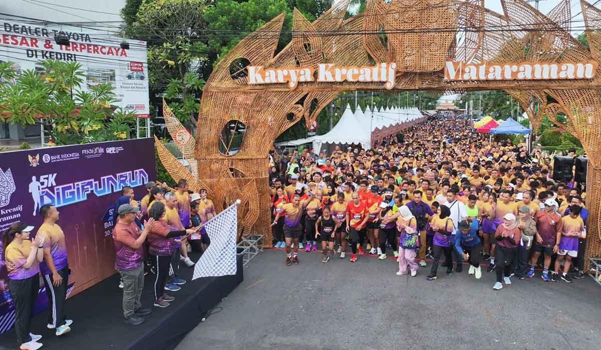 Pj Wali Kota Kediri Berangkatkan dan Ikuti Digi Fun Run | BANGSAONLINE.com - Berita Terkini ...