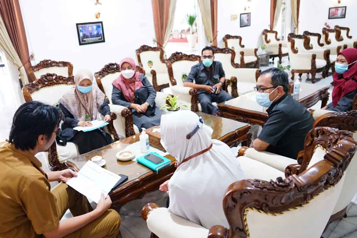 Pendataan Regsosek Dimulai, Bupati Madiun Menjadi Responden Pertama Pendataan Regsosek Dimulai, Bupati Madiun Menjadi Responden Pertama