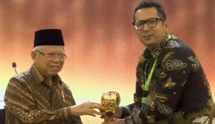 Termasuk Pj Wali Kota Mojokerto, Wapres Berikan Penghargaan UHC Awards pada 493 Kepala Daerah ...