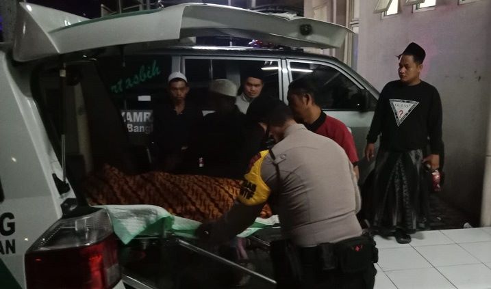 Tragedi Carok di Bangkalan, Berawal dari Teguran, Cekcok, Tantangan ...